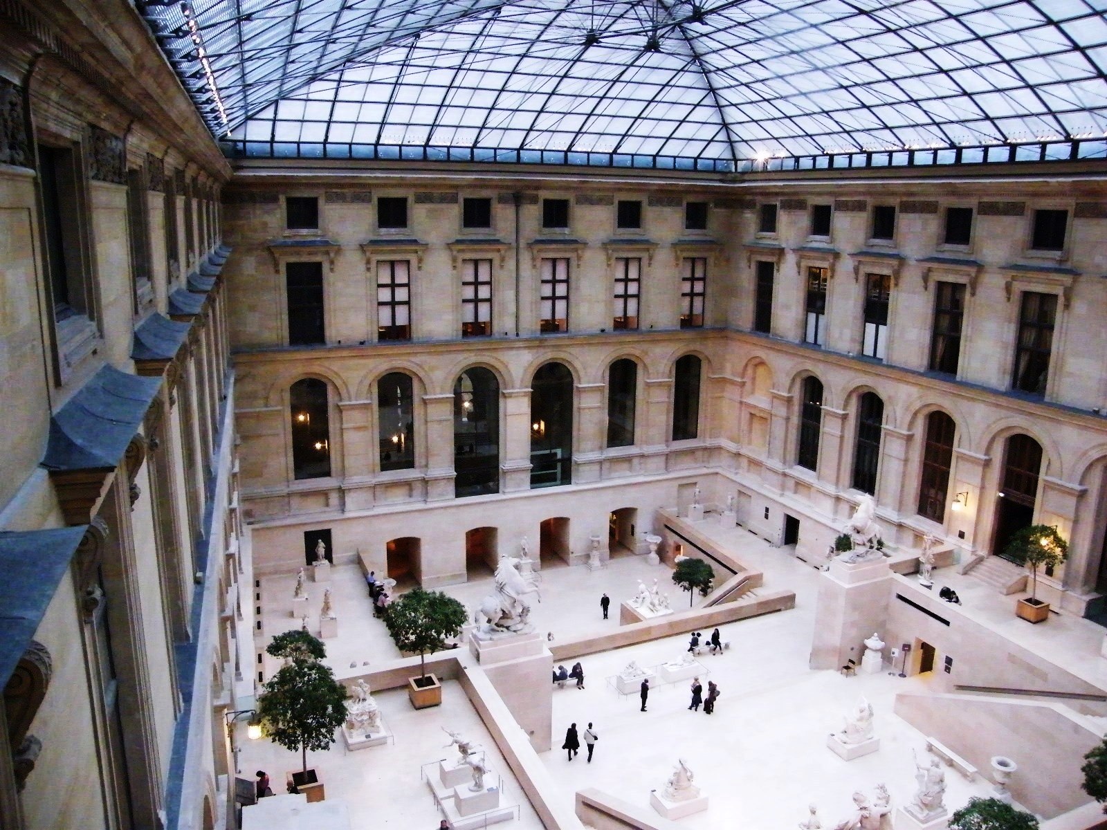 Louvre in Paris > 17 Tipps für deinen unvergesslichen Tag » 1001 Reisetipps